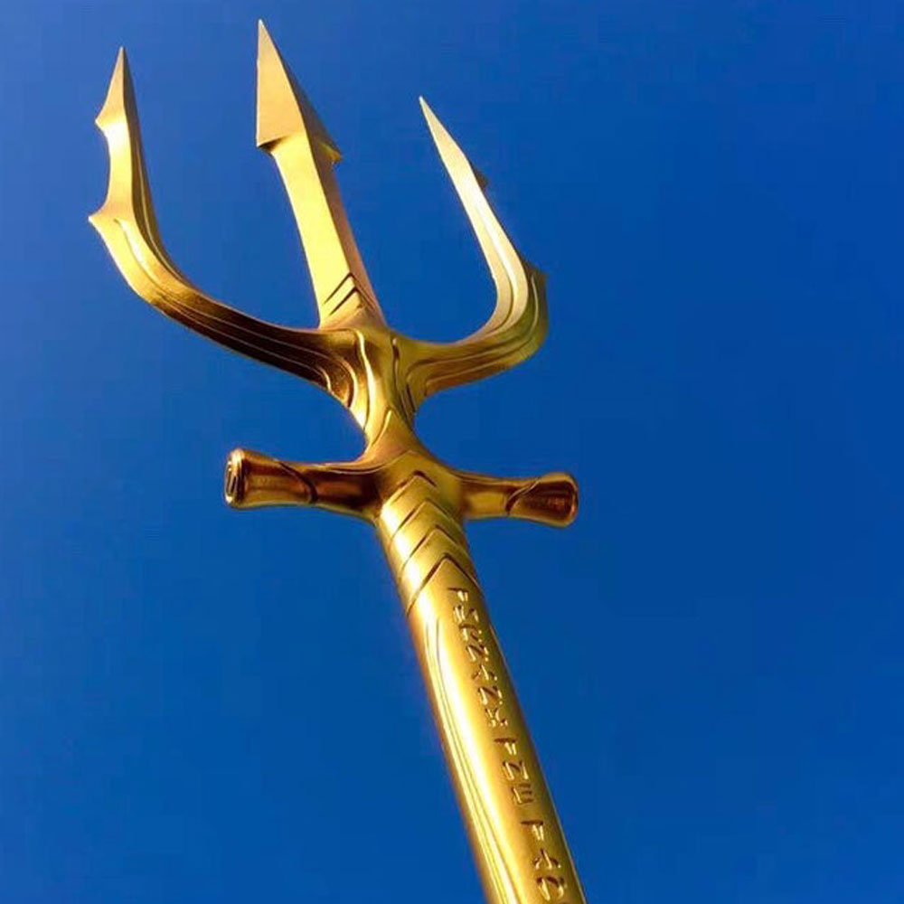 1:1 Aquaman King of Atlantis Gold Trident